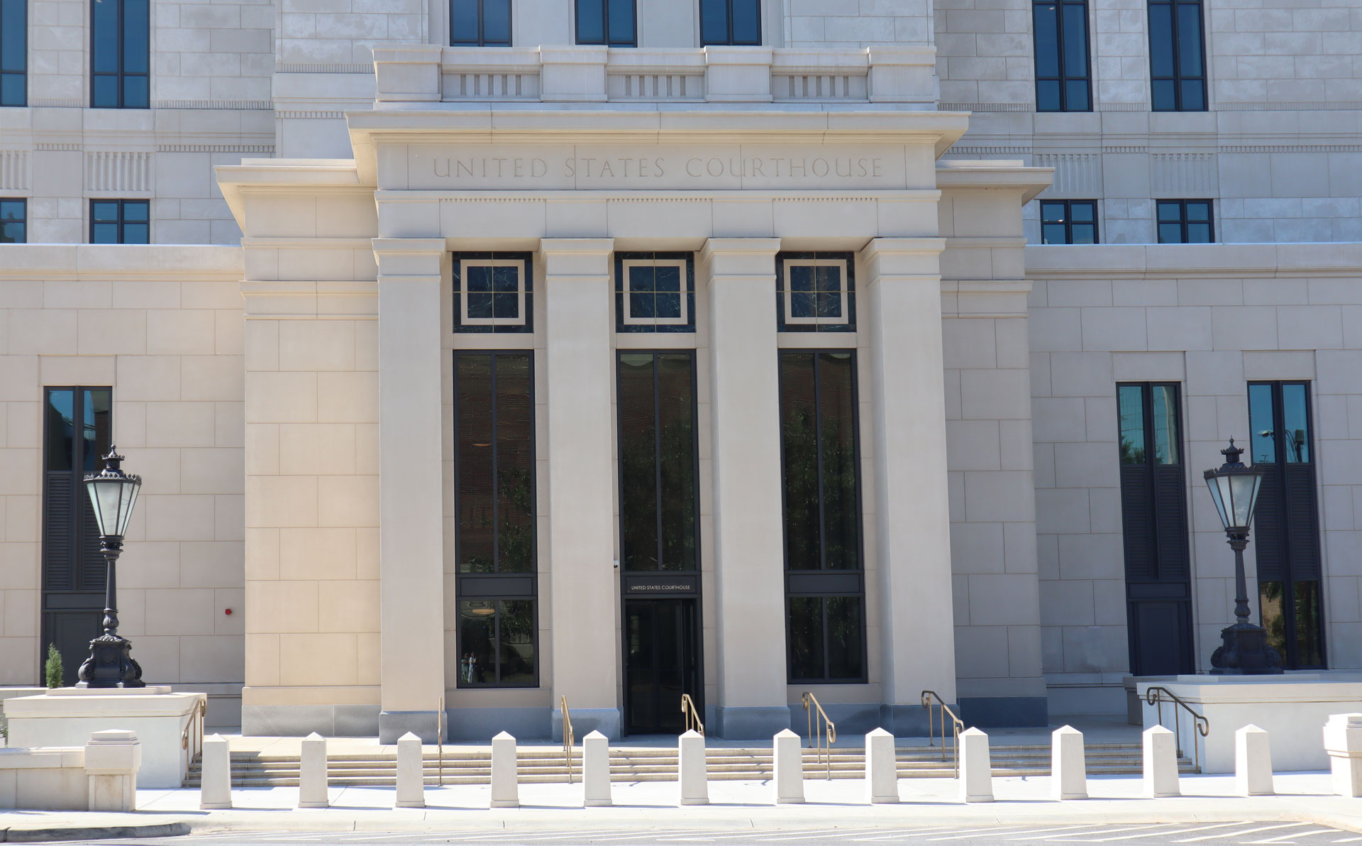 Simmons – Law & Attorney